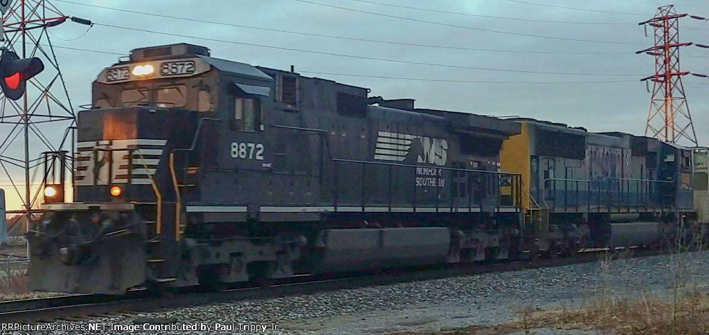 NS 8872